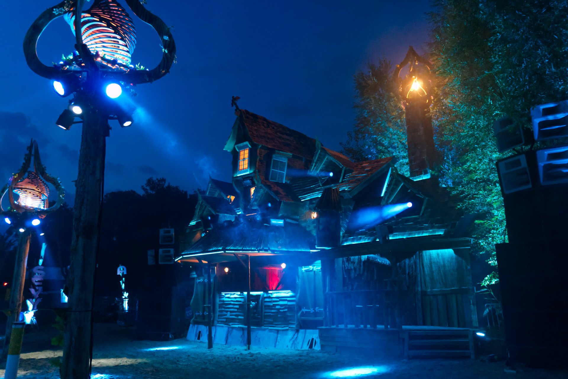 Kombinat Licht und Kultur - Wildeburg (2019)